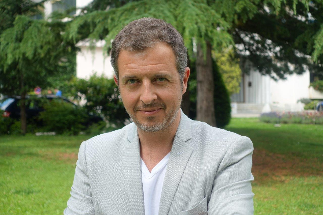 "The challenge of informing impartially": interview with Michel Beuret ...